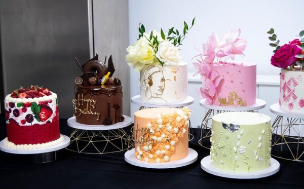Curs Torturi de Eveniment – Galerie & Inspirație – Pastry Workshop